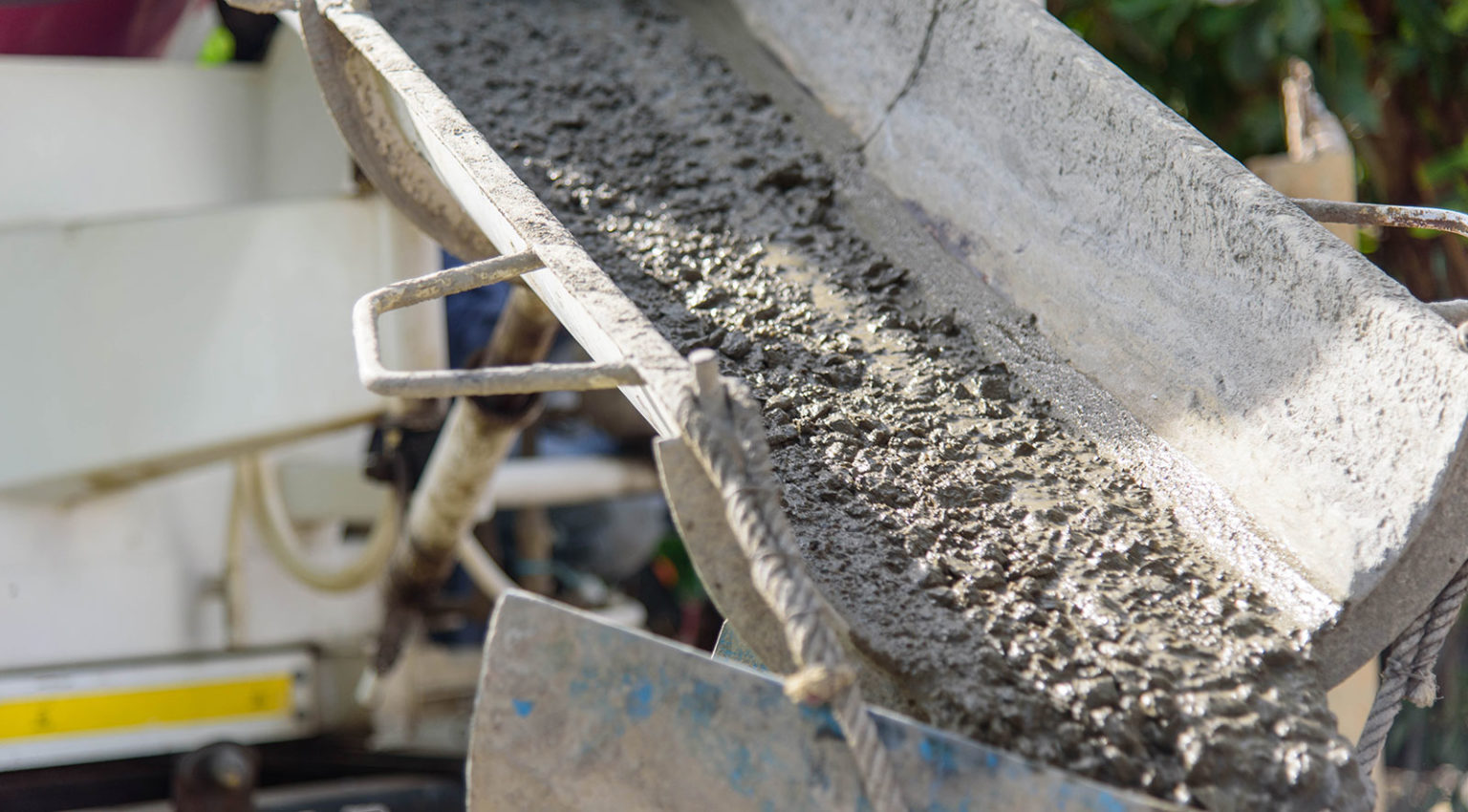 Redi Mix Concrete or Ready Mix Concrete? ǀ General Chipping Blog
